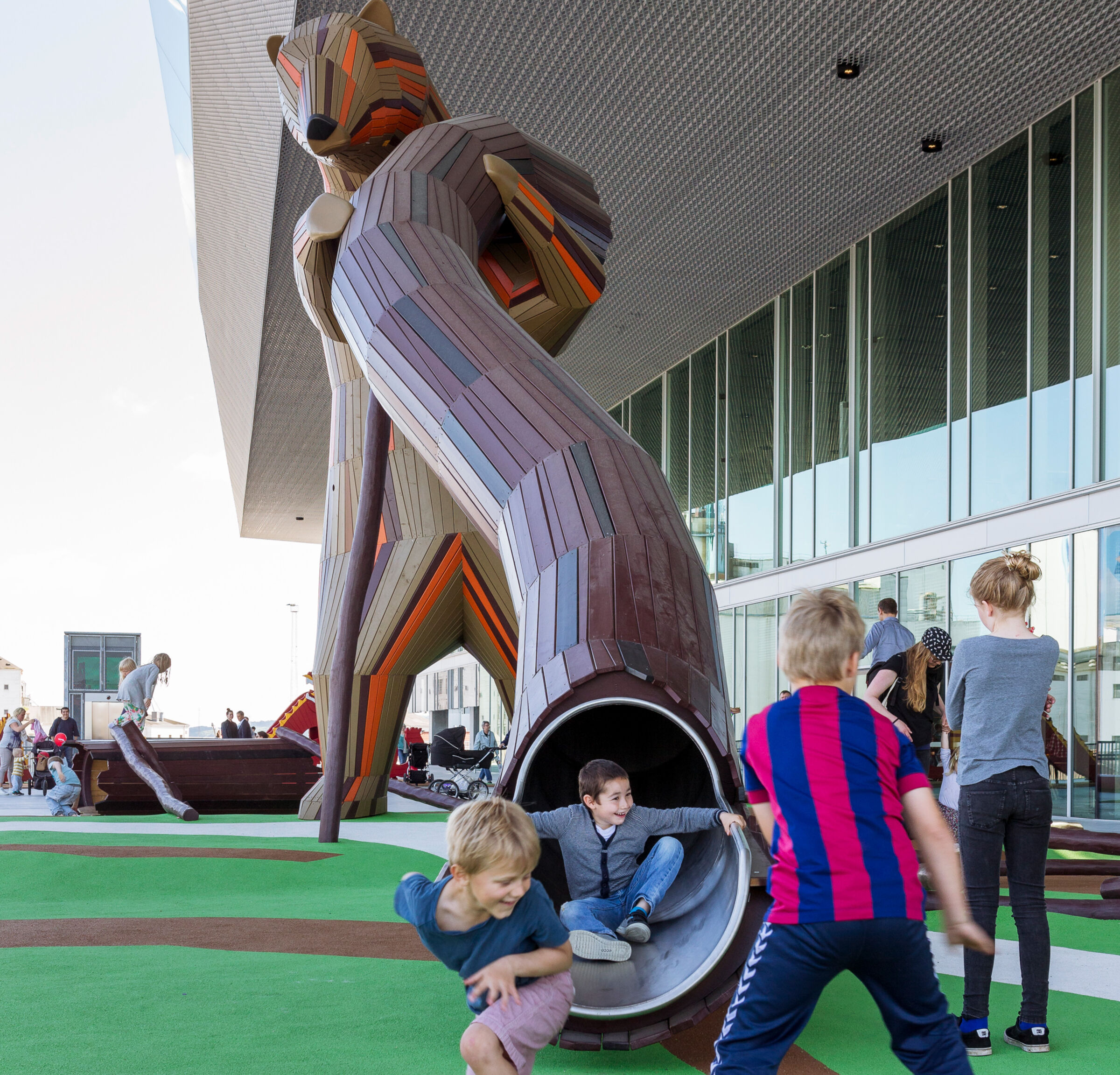 Dokk1 - Aarhus Central Library and Culture House - SHL